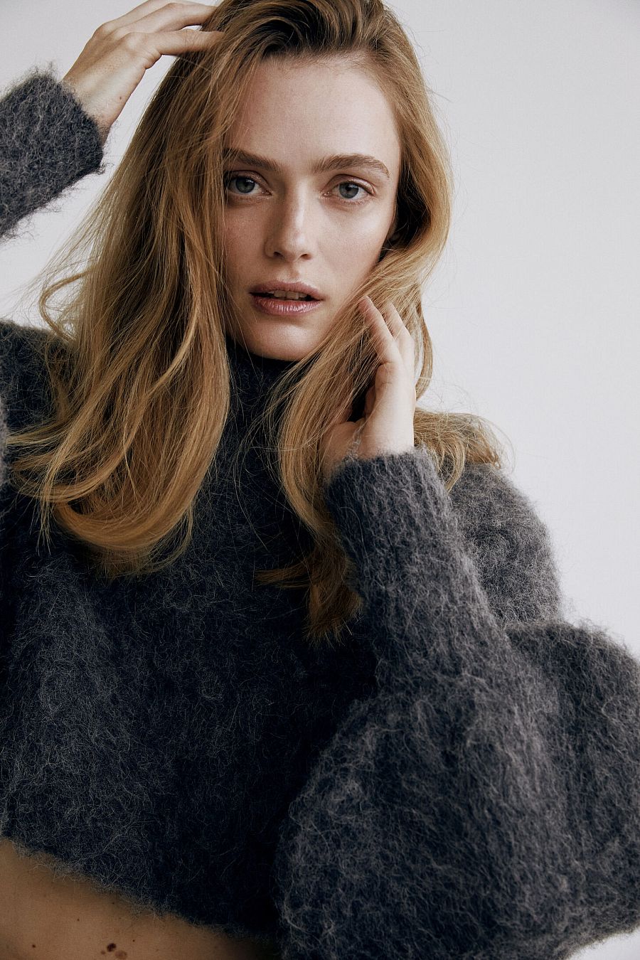 Models: Women > Mainboard - Scoop Models