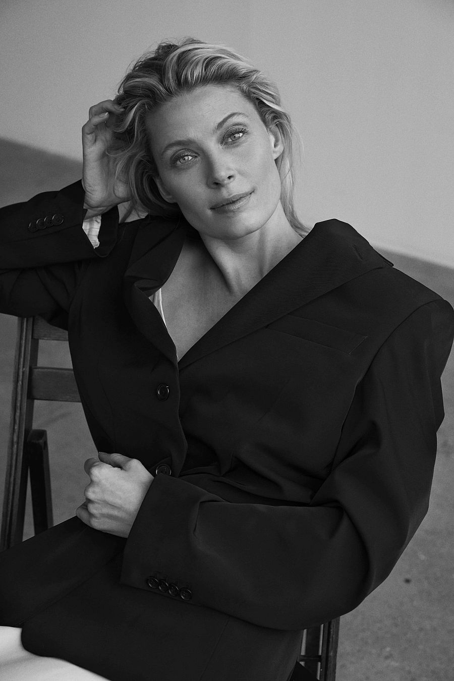 Models: Women > Mainboard - Scoop Models